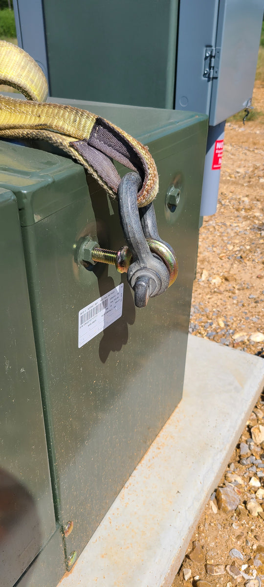 Journeyman Gear Pad mount transformer lifting eyes – PowerGear